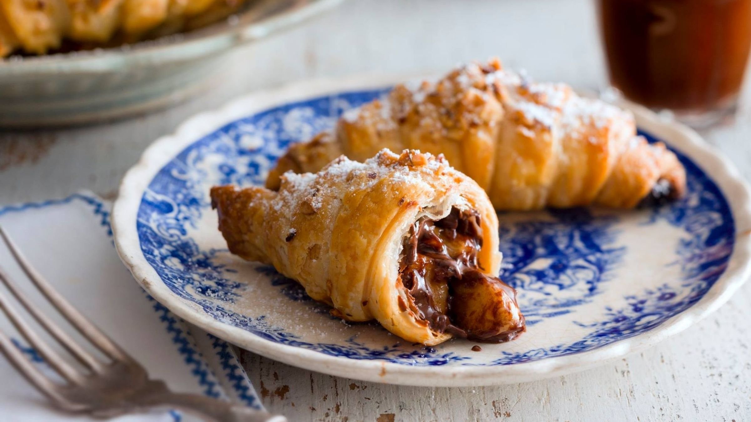 Nutella & Banana Pastries | Pampas